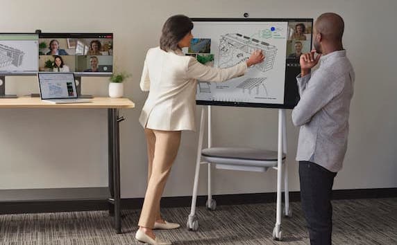 ハイブリッド会議 Microsoft Teams Rooms／Surface Hub 2S で会議に変革を！｜JBS 日本ビジネスシステムズ株式会社